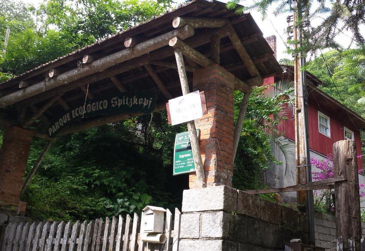 Venda da base do morro do Spitzkopf - Foto 1 - Galeria de Fotos